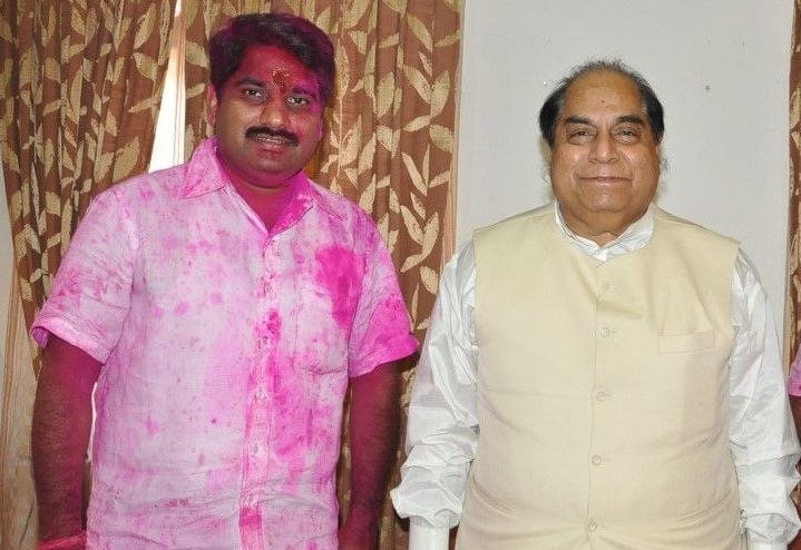 वडिलांच्या 'राष्ट्रवादी' प्रवेशानंतर सतेज पाटलांची पहिली प्रतिक्रिया ...