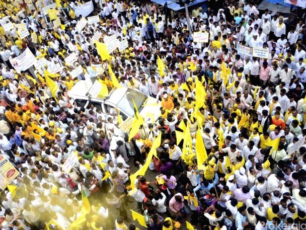 धनगर समाजासाठी अनुसूचित जमातीच्या 'या' 13 योजना लागू - Marathi News ...