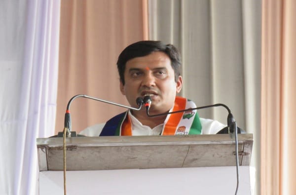 Dhananjay Mahadik | राष्ट्रवादीला धक्के सुरुच, धनंजय महाडिक तिसऱ्या ...