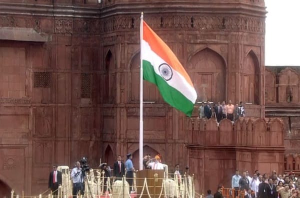 Independence Day LIVE | वाढती लोकसंख्या हे देशासमोरील मोठं आव्हान ...