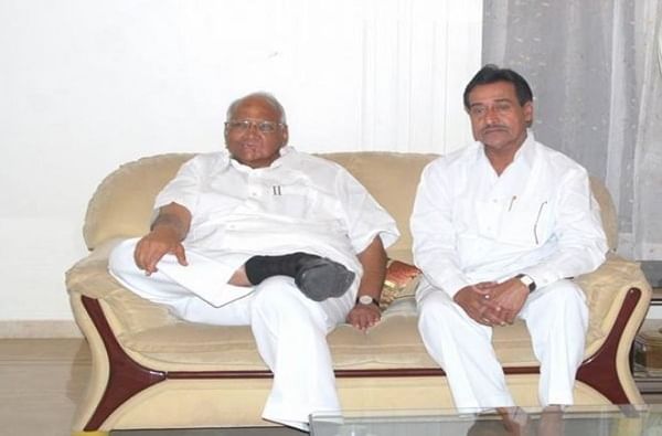 राष्ट्रवादीचे आमदार दिलीप सोपल शिवसेनेच्या वाटेवर, कार्यकर्त्यांसोबत ...