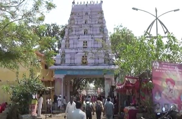 Corona Effect : वाशिममधील पोहरादेवी, उमरी खुर्द यात्रा रद्द, 23 ...