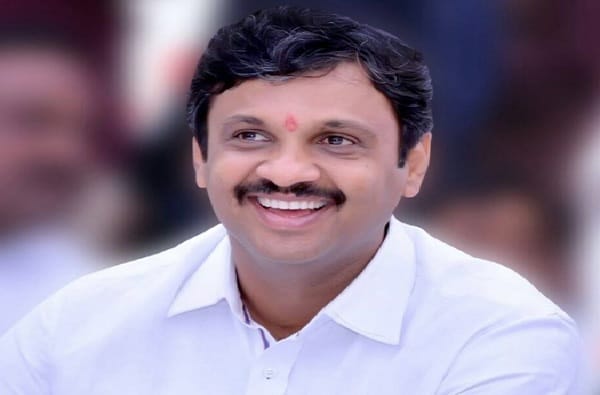 BJP MLA Rahul Kool Corona | दौंडचे भाजप आमदार राहुल कुल यांना 'कोरोना ...