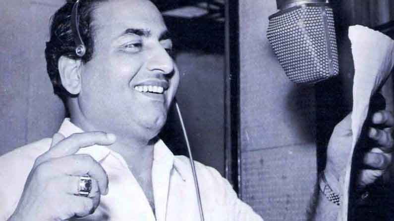 Happy Birthday Mohammed Rafi | यशाच्या शिखरावर असताना ‘सुरांच्या बादशाह ...