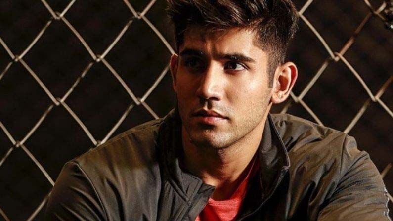 'खतरों के खिलाडी 11'च्या सेटवर मोठी दुर्घटना, अभिनेता वरुण सूदला गंभीर ...