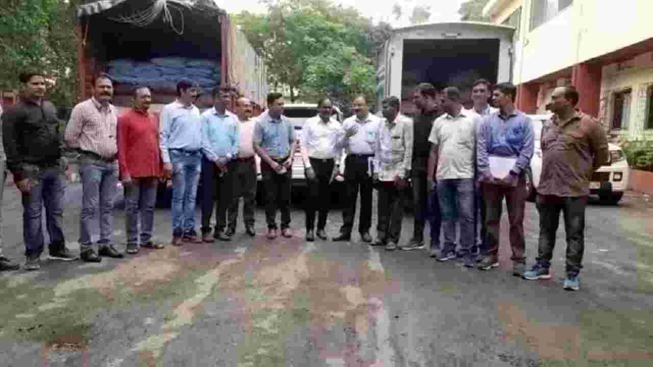 नवी मुंबई गुटखा किंग करण साळुंखेसह पाच आरोपी अटकेत; 80 लाखाचा मुद्देमाल ...