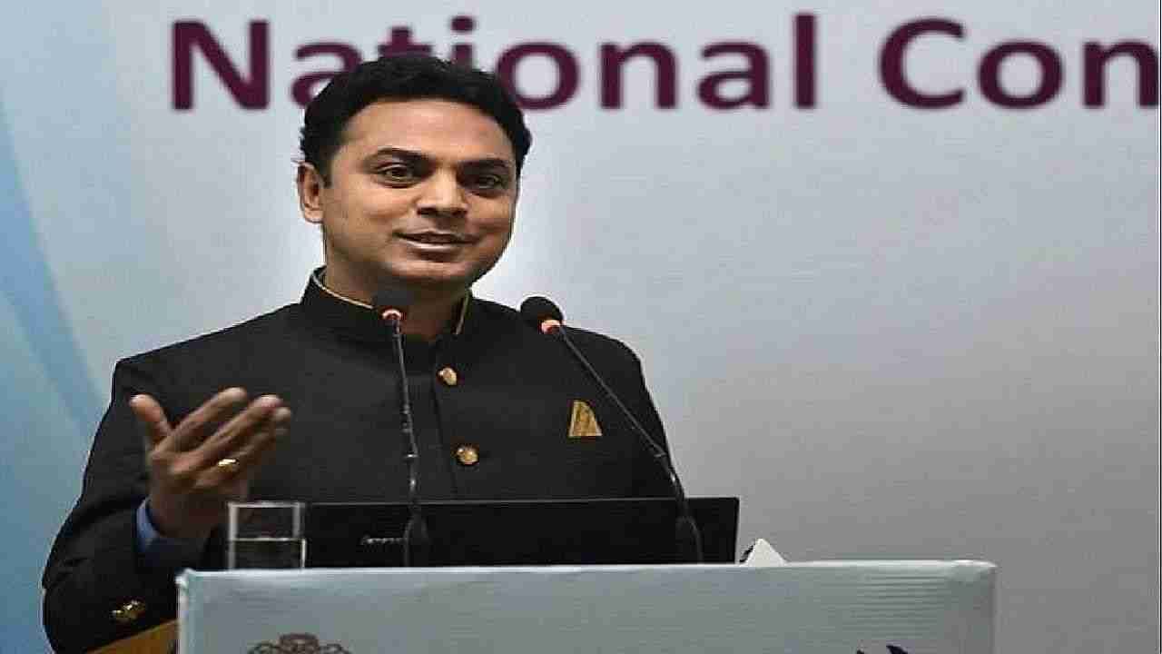 केंद्र सरकारचे मुख्य आर्थिक सल्लागार केव्ही सुब्रमण्यम यांचा राजीनामा ...