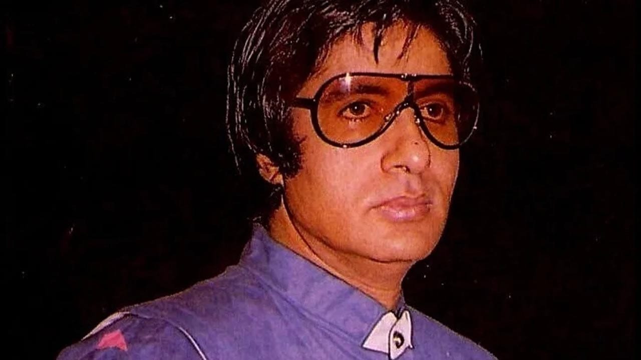 बच्चन ! तळ पाहिलेला माणूस - Marathi News | Amitabh Bachchan Gets ...