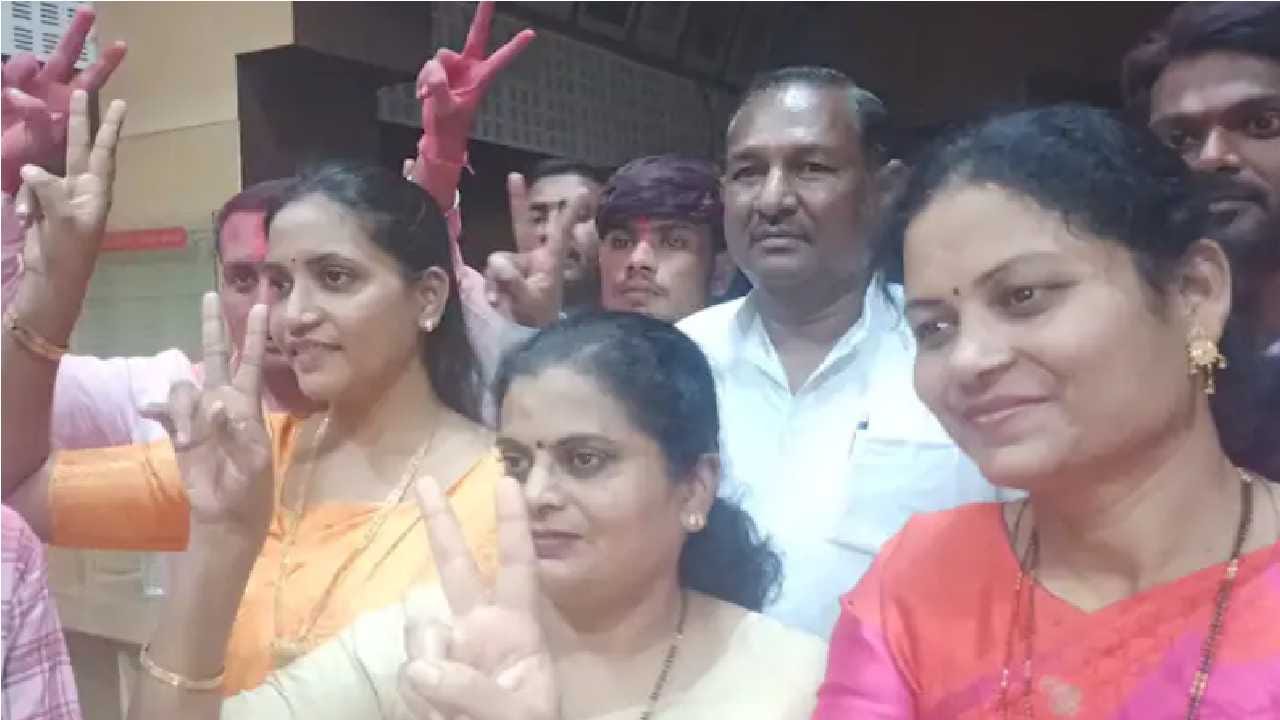 अकोल्यात वंचितच्या सत्तेला धक्का; भाजपची महाविकास आघाडीला मदत, दाेन्ही ...