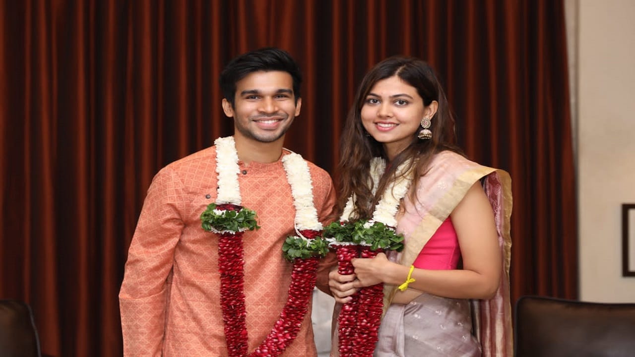 Jitendra Awhad | अंगाखांद्यावर खेळलेली मुलगी उद्या घरात नसणार ...