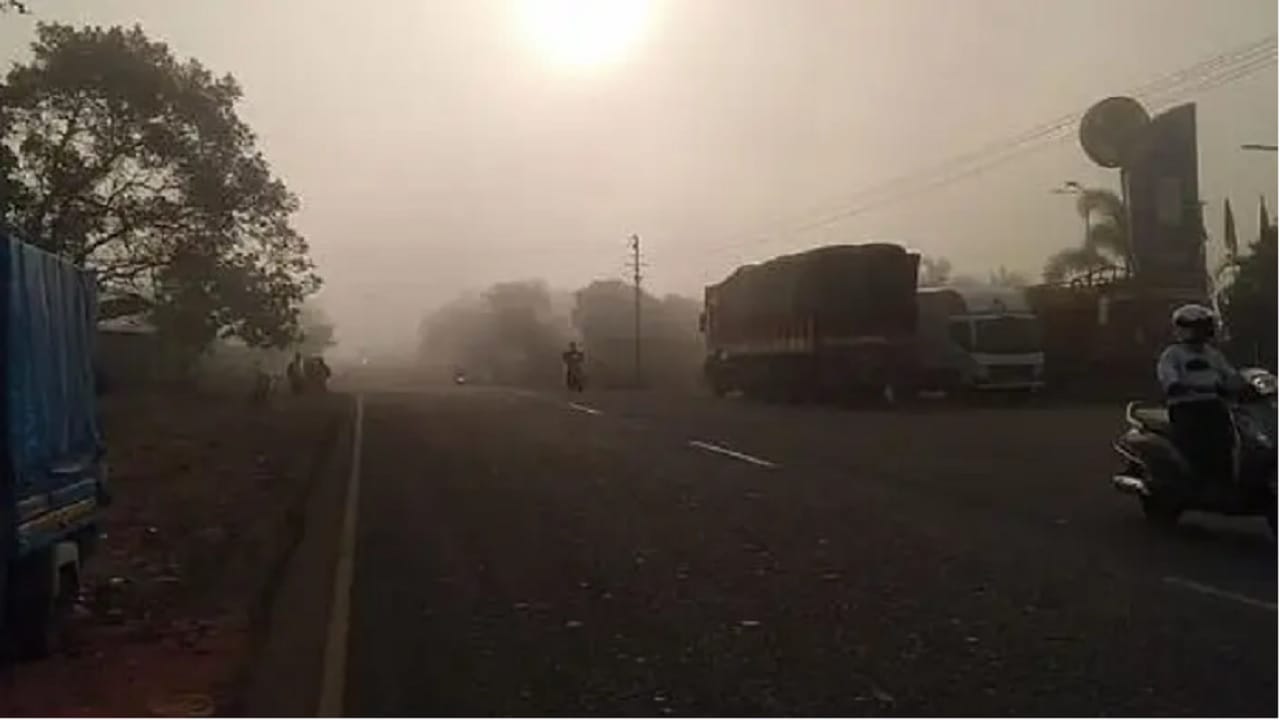 North Maharashtra Weather | अजून 48 तास चक्रावाताचा तडाखा, निफाड 4.5 ...