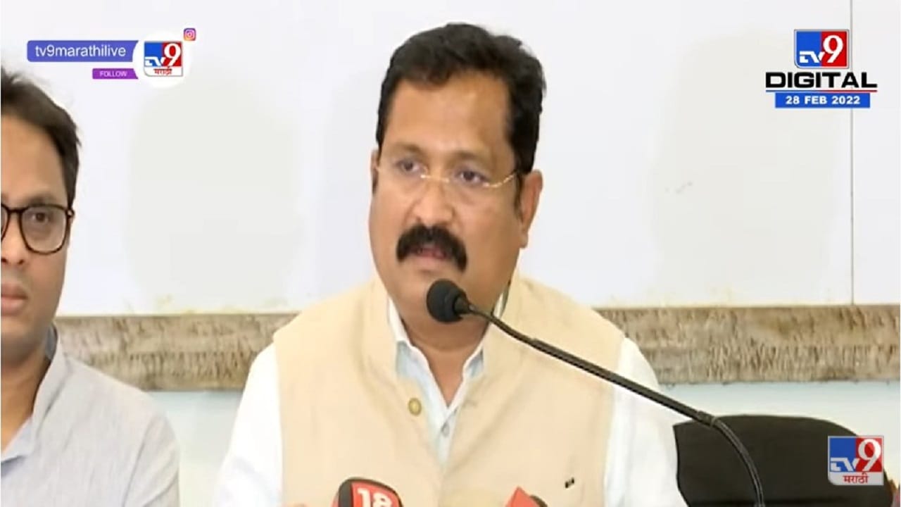 Phone Tapping प्रकरण गंभीर, पेगासीसपेक्षा भयानक काम महाराष्ट्रात : Atul ...