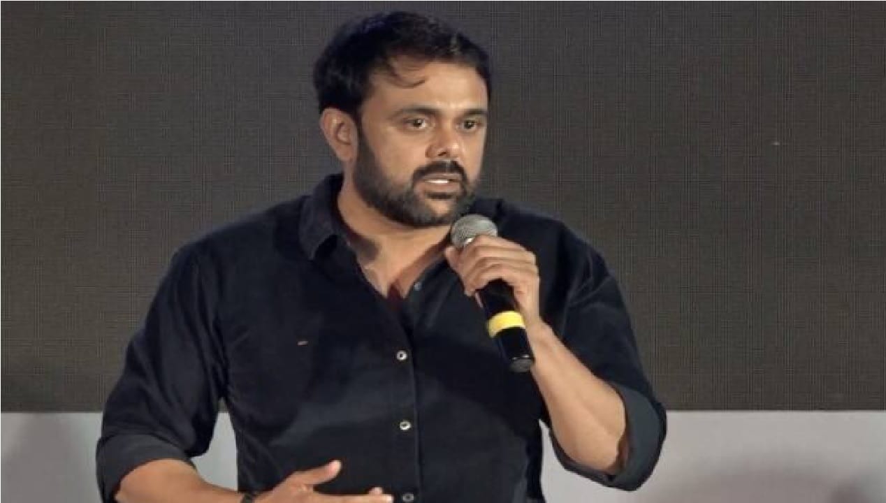 "नागरिक मुंबई बाहेर जातील, अतिक्रमण शहर व्यापेल अन् मग...", सुमित राघवन ...