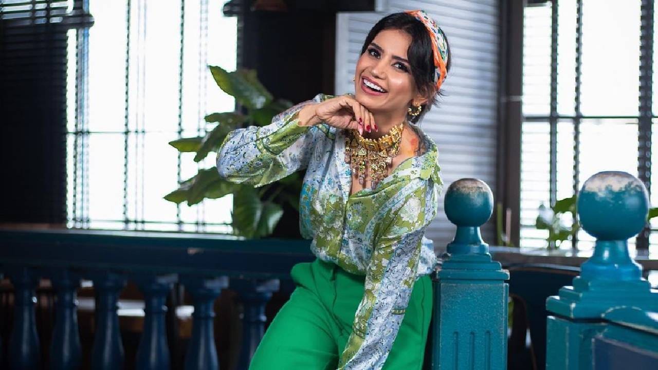 TMKOC मधील रिटा रिपोर्टरचा दीपिका सारख्या लूकचा हटके अंदाज - Marathi ...