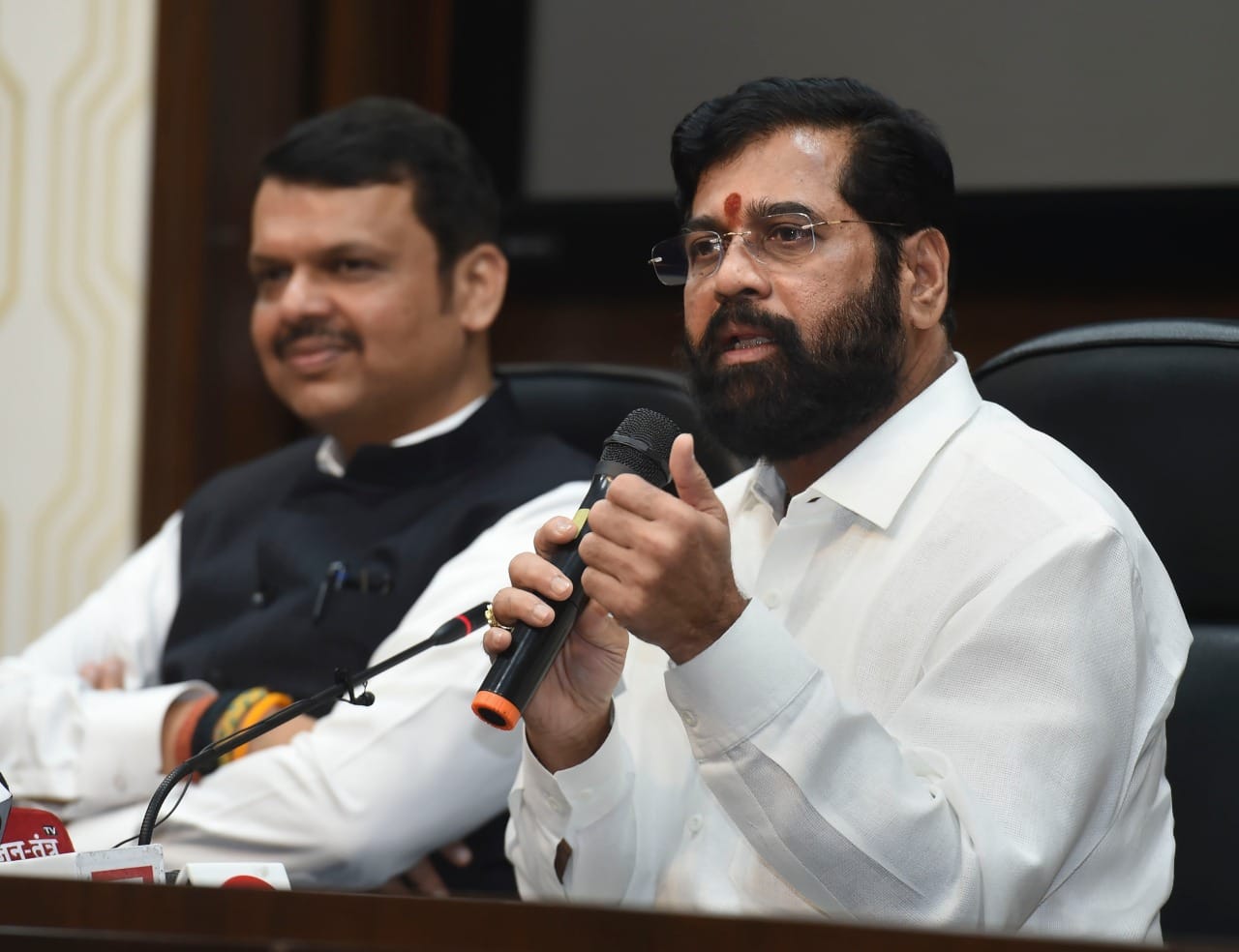 CM Eknath Shinde :' लोकशाहीत बहुमत आणि नंबरला महत्व! आम्ही नियमाप्रमाणे ...