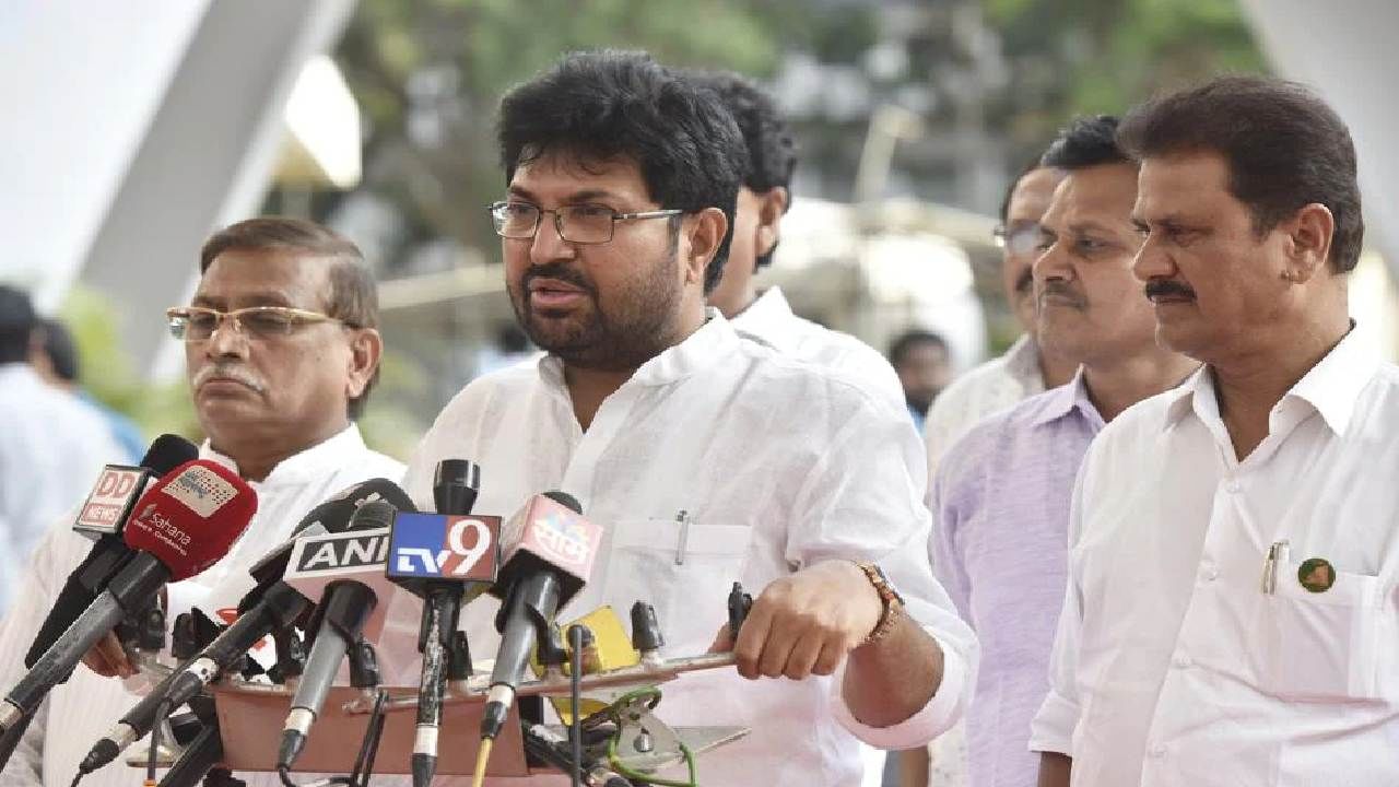 Arjun Khotkar | मुख्यमंत्र्यांना दिल्लीत भेटल्याने चर्चांचा धुरळा, आता ...