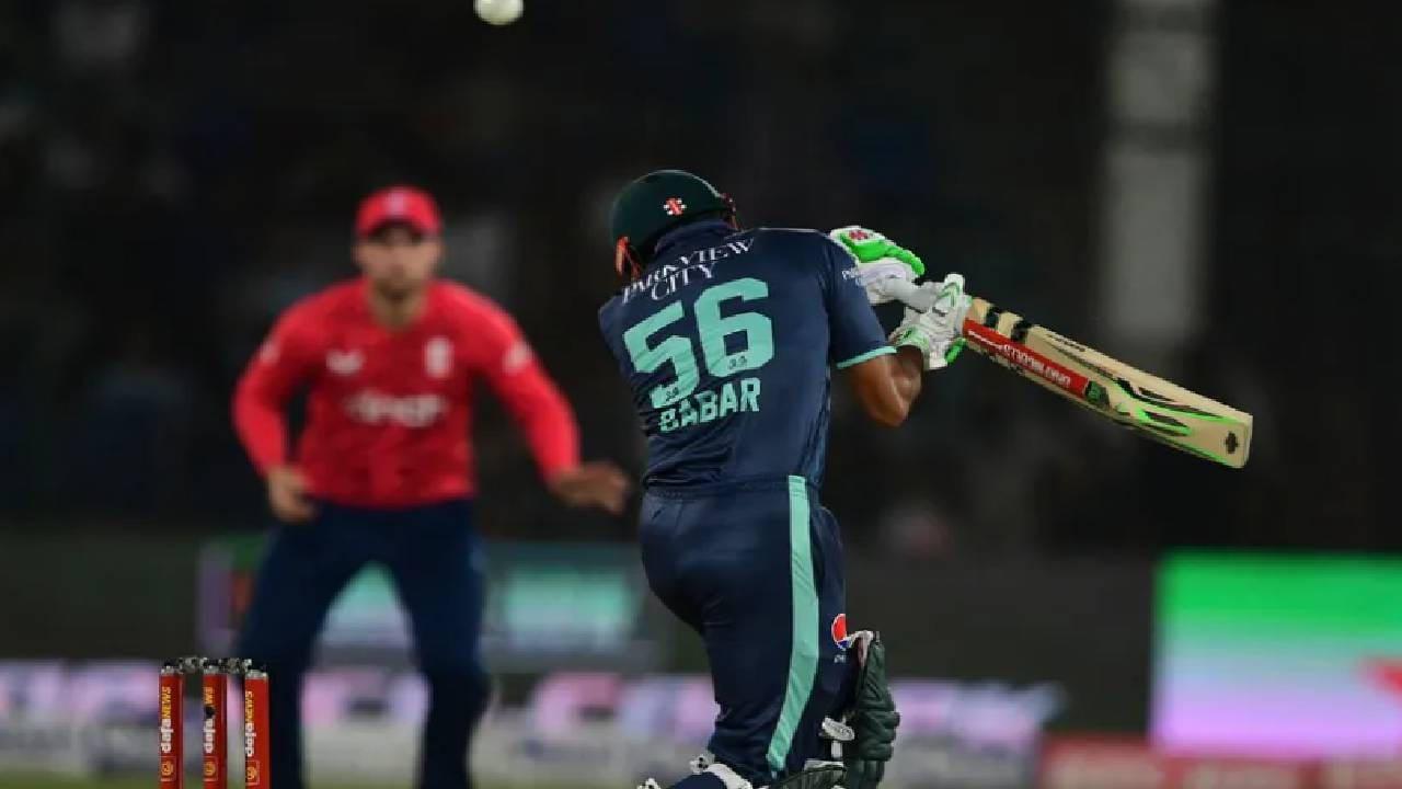 PAK vs ENG: पाकिस्तानची चांगलीच जिरवली, बाबर-रिजवान 24 तासात फेल ...