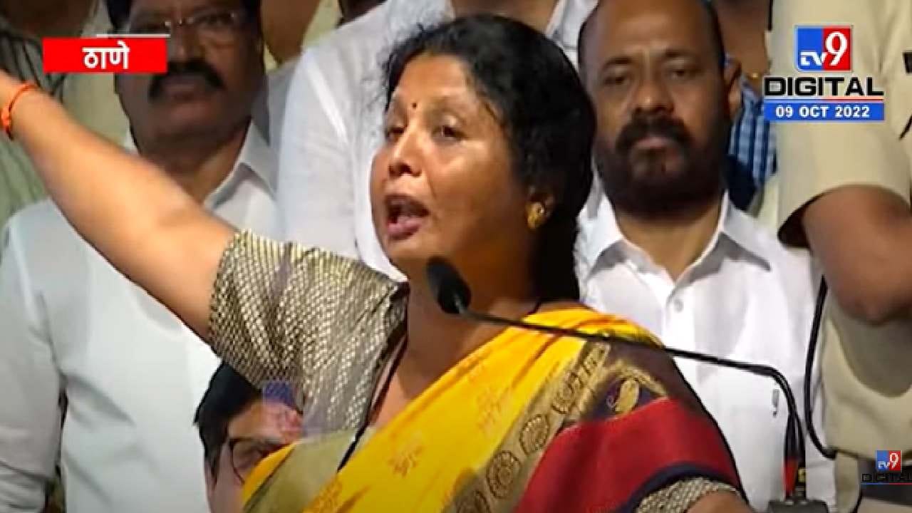 Video | सिलिंडरवर बसलेली बाई... मोदींवरही ठो-ठो बरसात, सुषमा अंधारेंच्या भाषणातले 5 मुद्दे ...