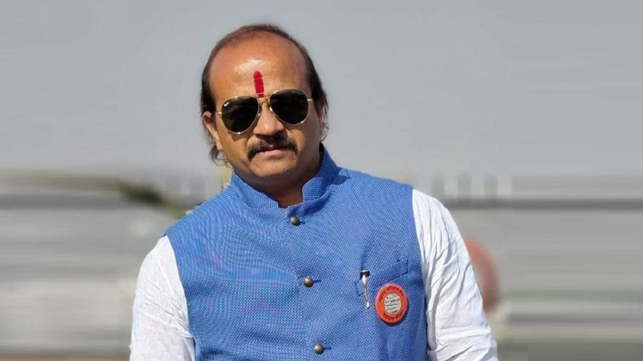 मनसे नेते वसंत मोरे यांचं ठरलंय...अमित ठाकरे यांच्या भेटीनंतर वसंत मोरे ...