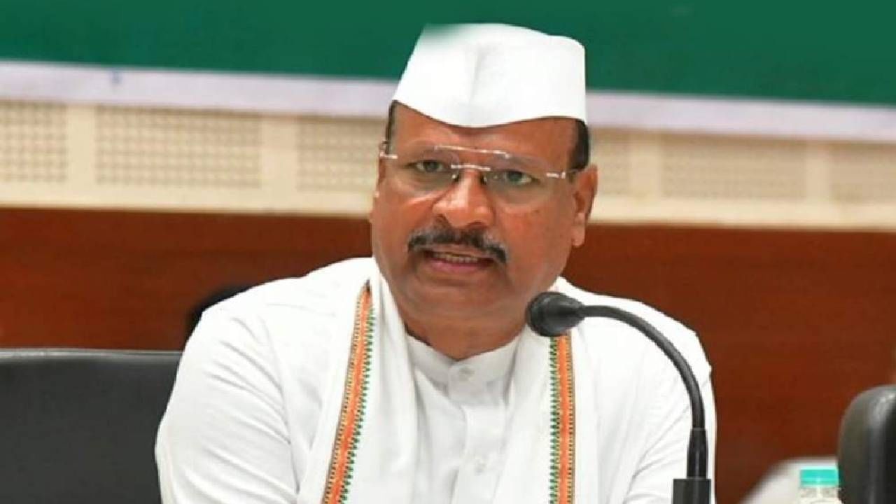 कृषीमंत्री अब्दुल सत्तार यांच्या अडचणी वाढणार माहिती अधिकारात समोर आली धक्कादायक बाब Marathi