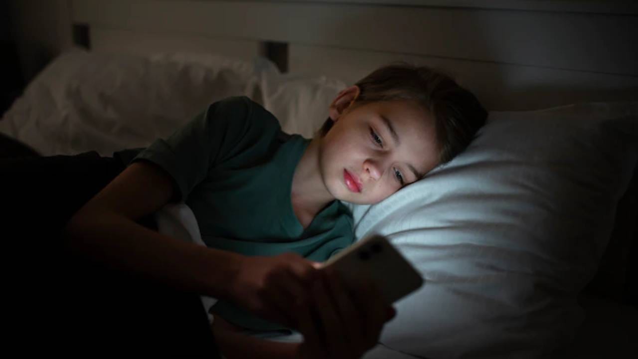 Insomnia in Kids: निद्रानाशाची समस्या मुलांच्या वाढीसाठी धोकादायक ...