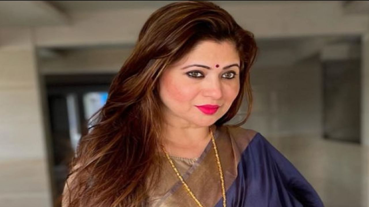 Women Maharashtra Kesari : 'दिपाली सय्यद यांनी कुस्तीत राजकारण आणू नये ...