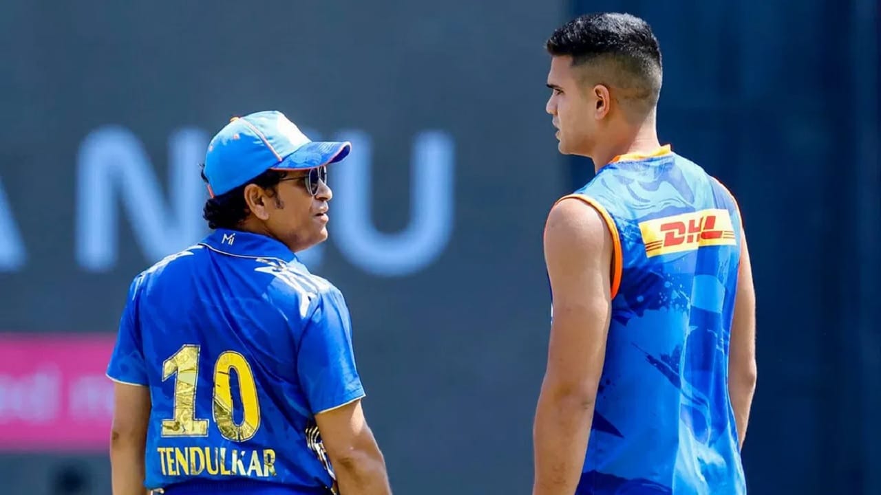 Sachin Tendulkar : IPL 2023 सुरु असताना सचिन तेंडुलकर पोहोचला पोलीस ...