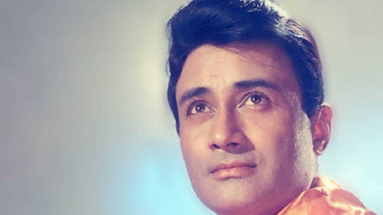 प्यारेलाल संतोषीने हा चित्रपट तयार केला. देव आनंद यांनी हम एक है या ...