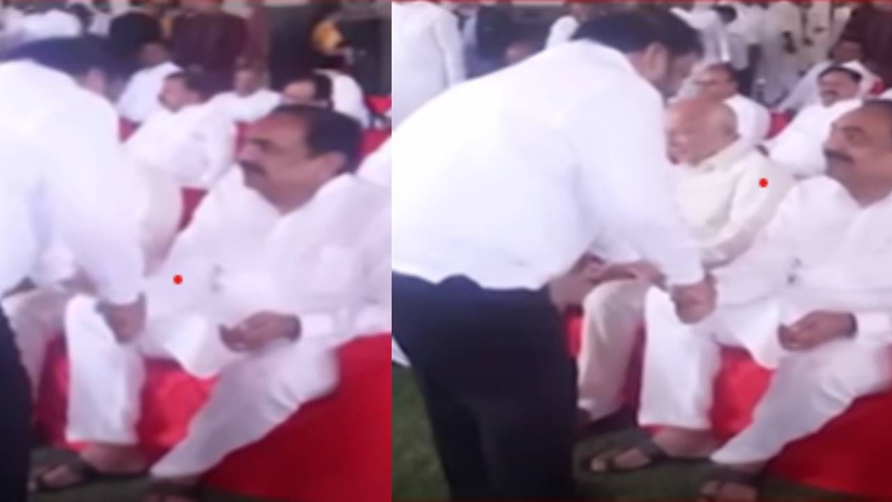 शहाजीबापू पाटील यांच्याकडून जयंत पाटील यांचे चरणस्पर्श, नेमकं काय घडलं ...