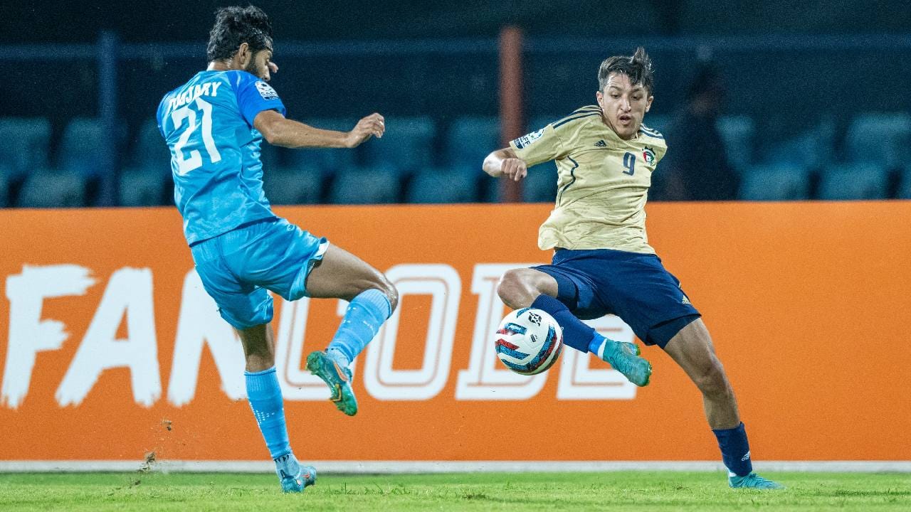 SAFF Championship 2023 : भारत विरुद्ध कुवैत सामन्यात दे धबाधब, भर ...