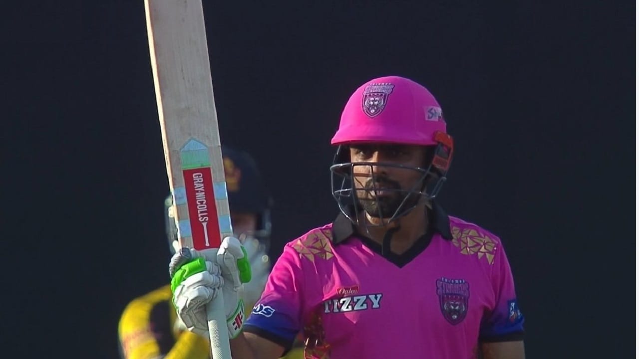Babar Azam | बाबर आझमने LPL मध्ये शतक ठोकत रचला इतिहास, टीम इंडियासाठी ...