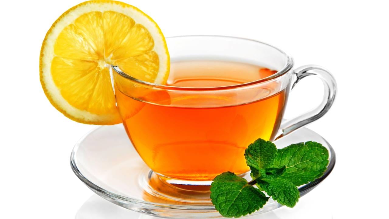 तुम्हालाही आवडते का Lemon Tea? आरोग्यासाठी आहे हानिकारक, आजच बंद करा ...