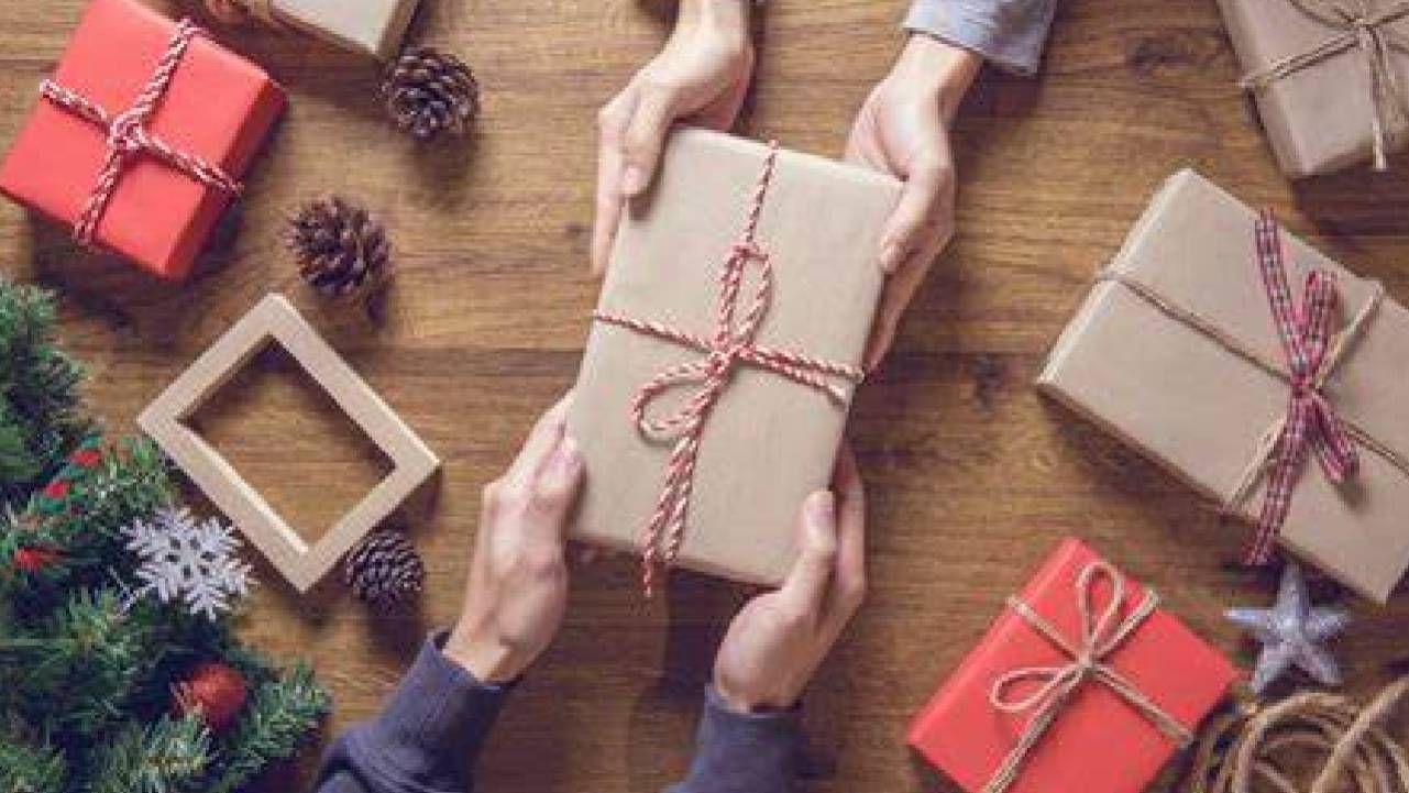 Gift for boys | मुलांना काय गिफ्ट द्यावं हे कळत नाही? 'हे' आहेत बेस्ट ऑप्शन्स - Marathi News ...