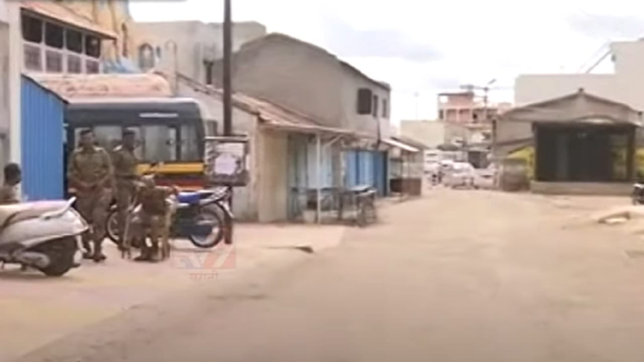 अन् साताऱ्यातील पुसेसावळी गावात दोन गटात संघर्ष, एकानं गमावला जीव ...