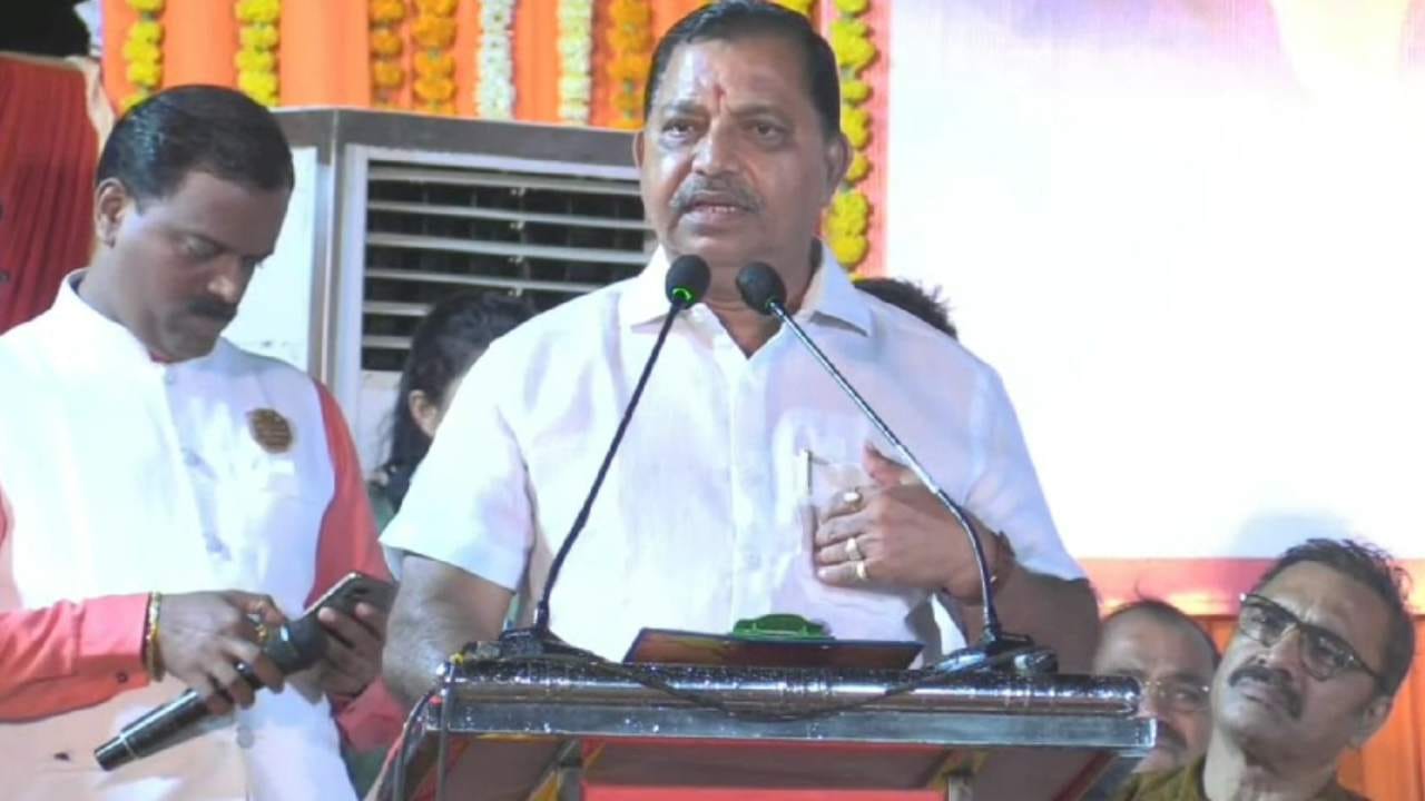 Datta Dalvi : मुख्यमंत्री एकनाथ शिंदे यांना शिवीगाळ, नंतर अटक; कोण आहेत ...