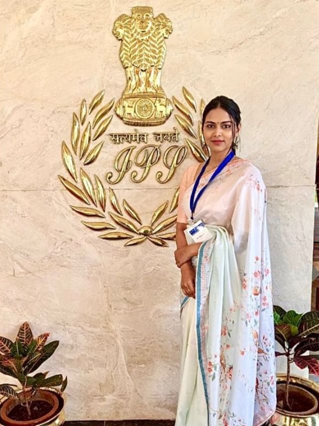 आधी IPS बनली, नंतर IAS, कोण आहे ‘ही’ अधिकारी? – TV9 Marathi