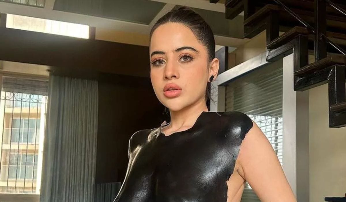 Urfi Javed : उर्फीचा हा ड्रेस पाहून लोकांनी केले ट्रोल, तुम्हीही ...