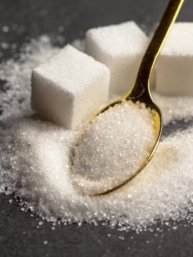 एका दिवसाला फक्त इतके चमचे साखर खाणे आरोग्यासाठी योग्य? WHO कडून मोठा ...