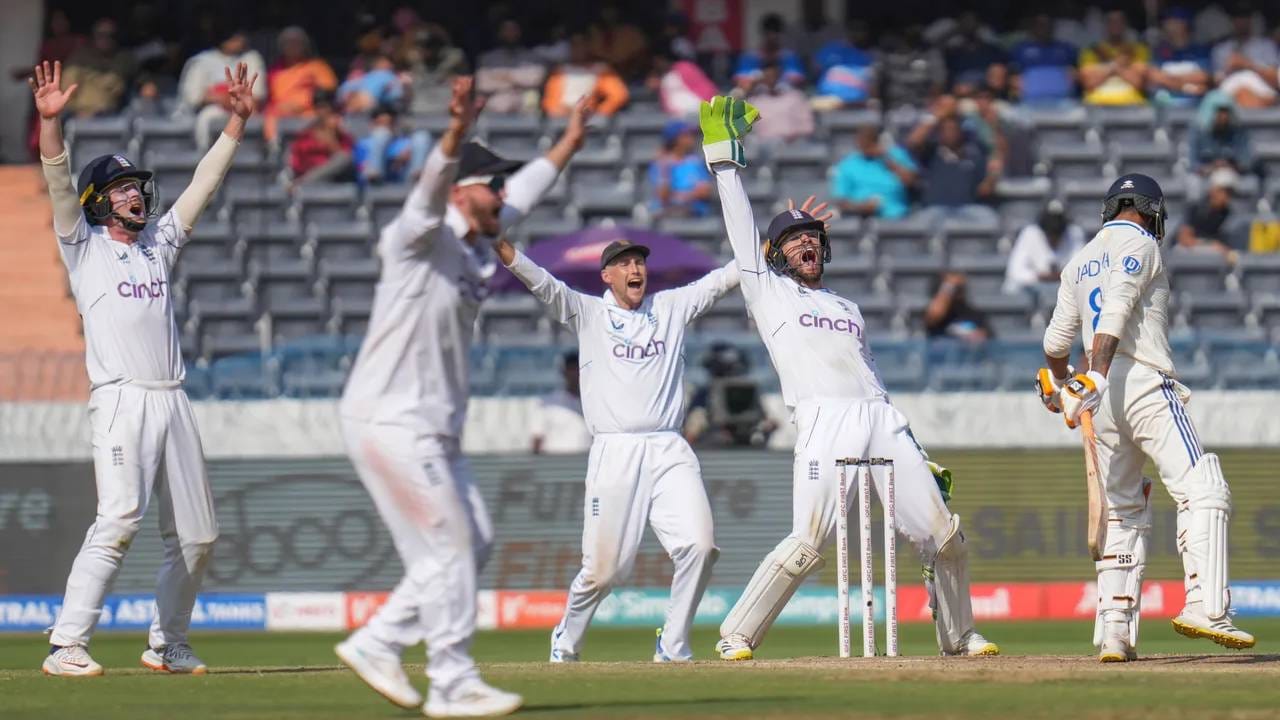 IND vs ENG : उर्वरित कसोटी सामन्यासाठी इंग्लंडला मोठा धक्का, स्टार ...