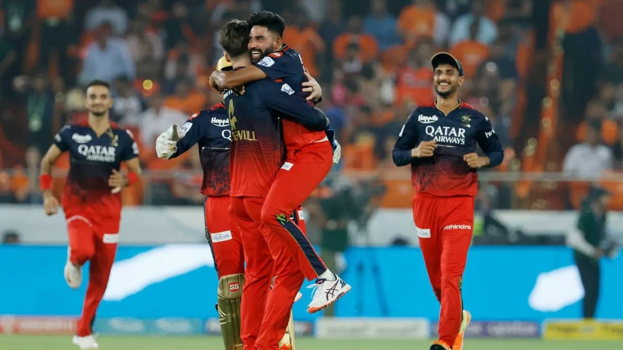 IPL 2024 : आयपीएलपूर्वी विराट कोहलीच्या संघाचं नाव बदलणार, काय आणि का ...