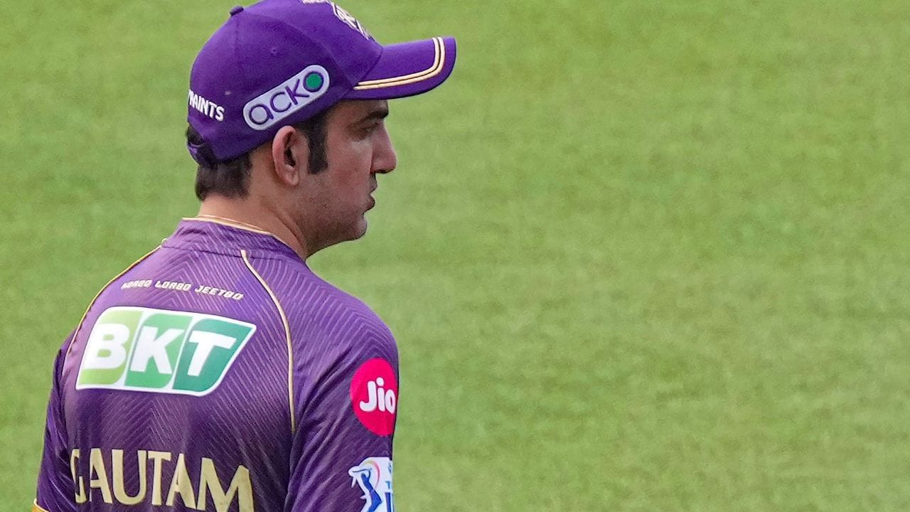 Gautam Gambhir : 'मी गौतम गंभीरला सीरीयसली घेत नाही', माजी क्रिकेटरचे ...