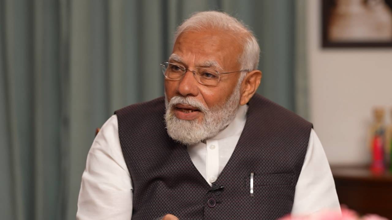 समान नागरी कायदा का लागू केला पाहिजे?; पंतप्रधान नरेंद्र मोदी नेमकं काय ...