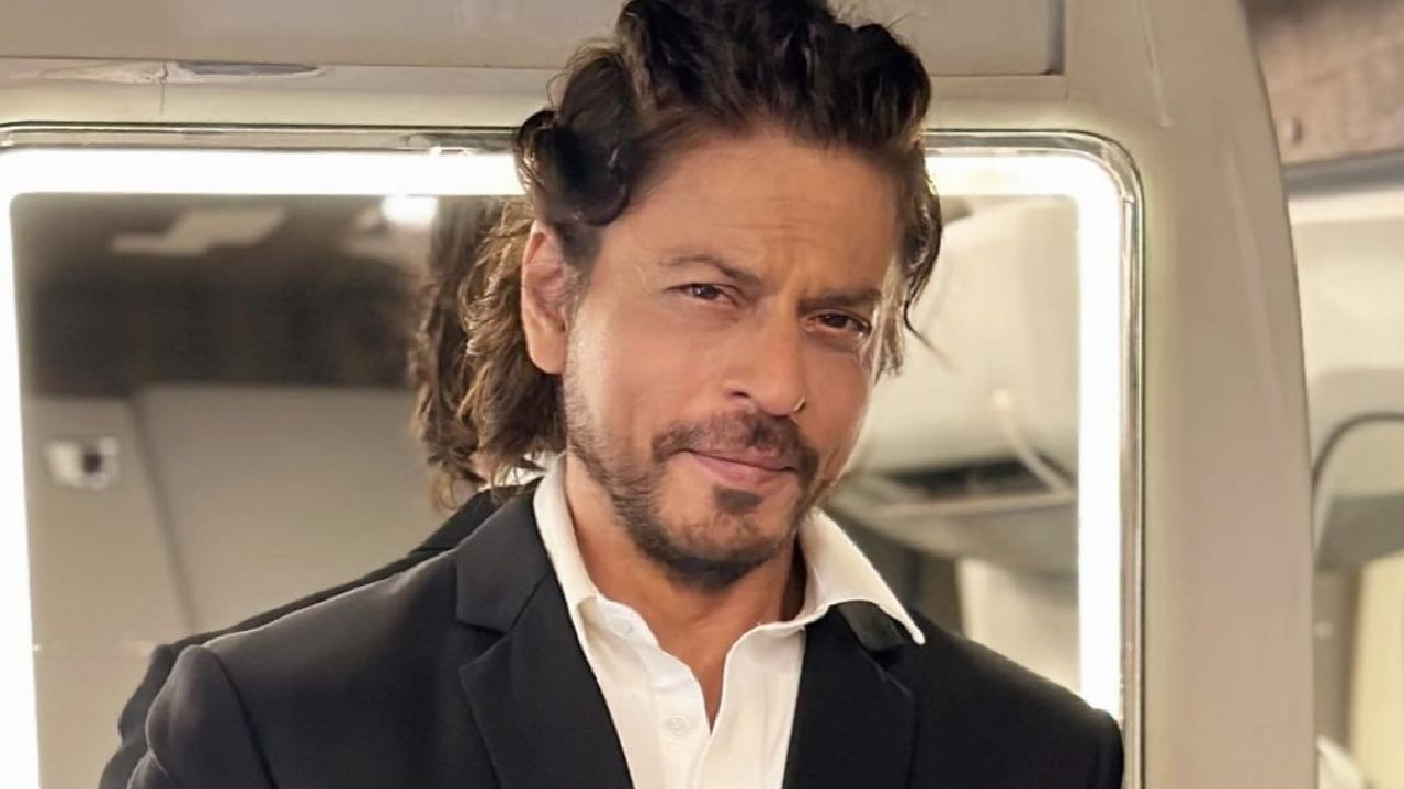 शाहरुख खानच्या प्रकृतीविषयी मॅनेजरकडून अपडेट्स; उष्माघातामुळे ...