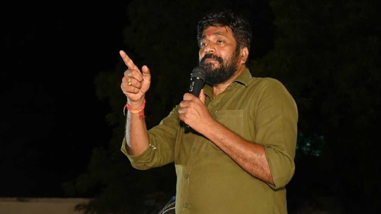 महायुतीसोबत की महाविकास आघाडीसोबत जायचं...; बच्चू कडूंनी बोलावली ...