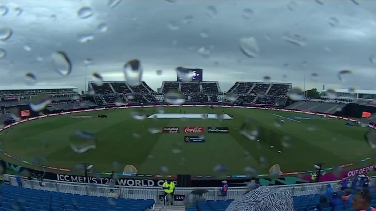 IND vs PAK Rain: पावसाचं तिसऱ्यांदा विघ्न, महामुकाबला होणार की नाही ...