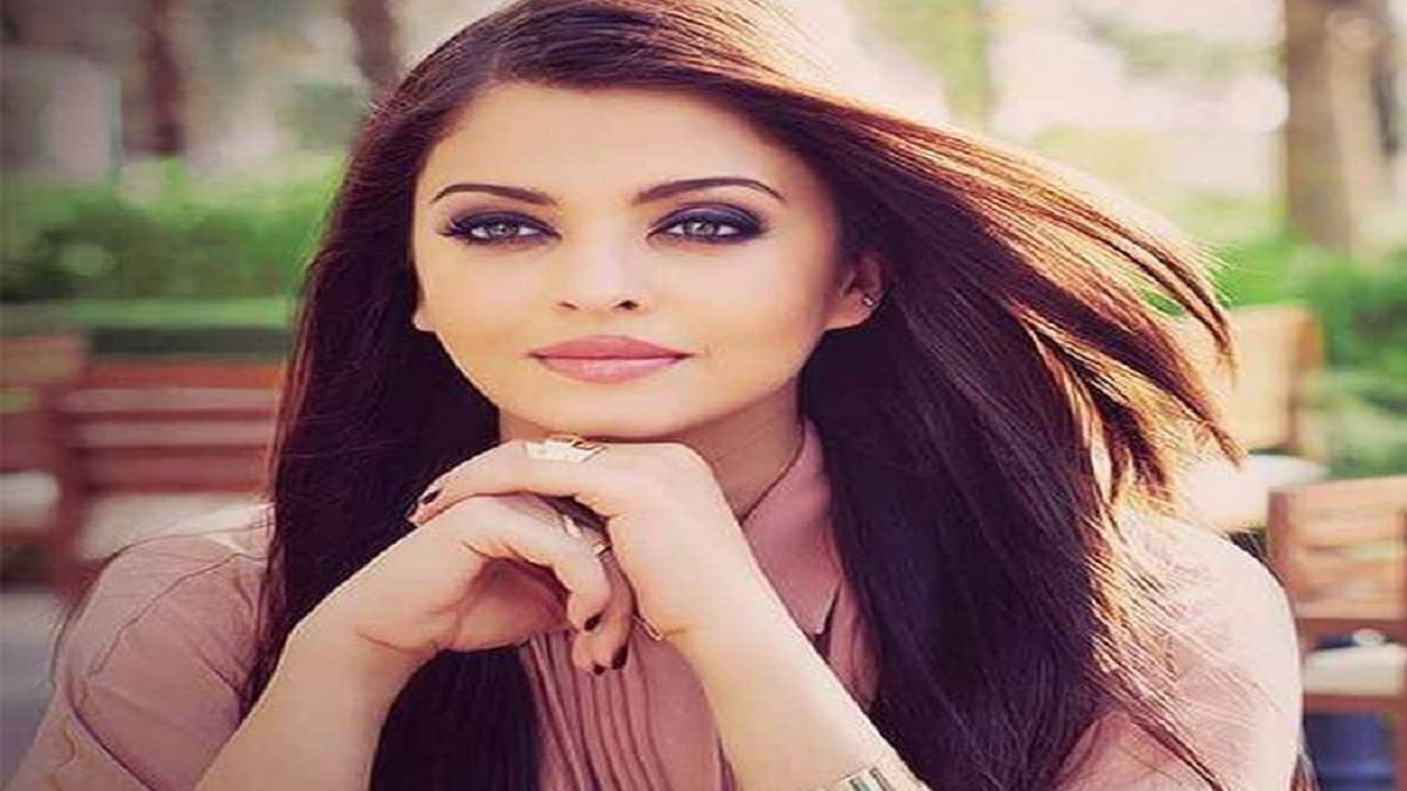 ऐश्वर्या रायने लग्नाआधी आई होण्याची इच्छा व्यक्त केली तेव्हा..., जुना ...