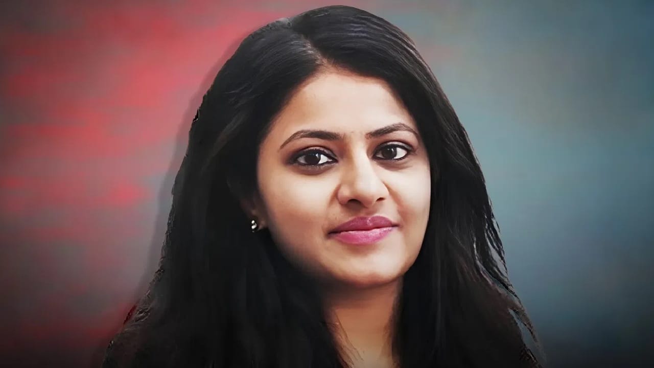 IAS पूजा खेडकर यांनी खोटी कागदपत्रे सादर केल्याचे सिद्ध झाल्यास पुढे ...