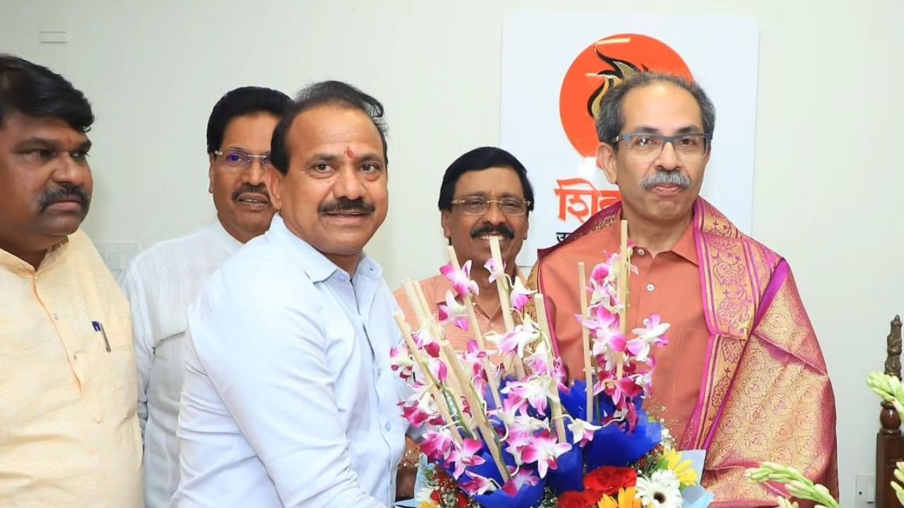 "शिवसेना दोन गटात विभागली असली तरी शिवसैनिक मात्र एकच", ठाकरे गटाच्या ...