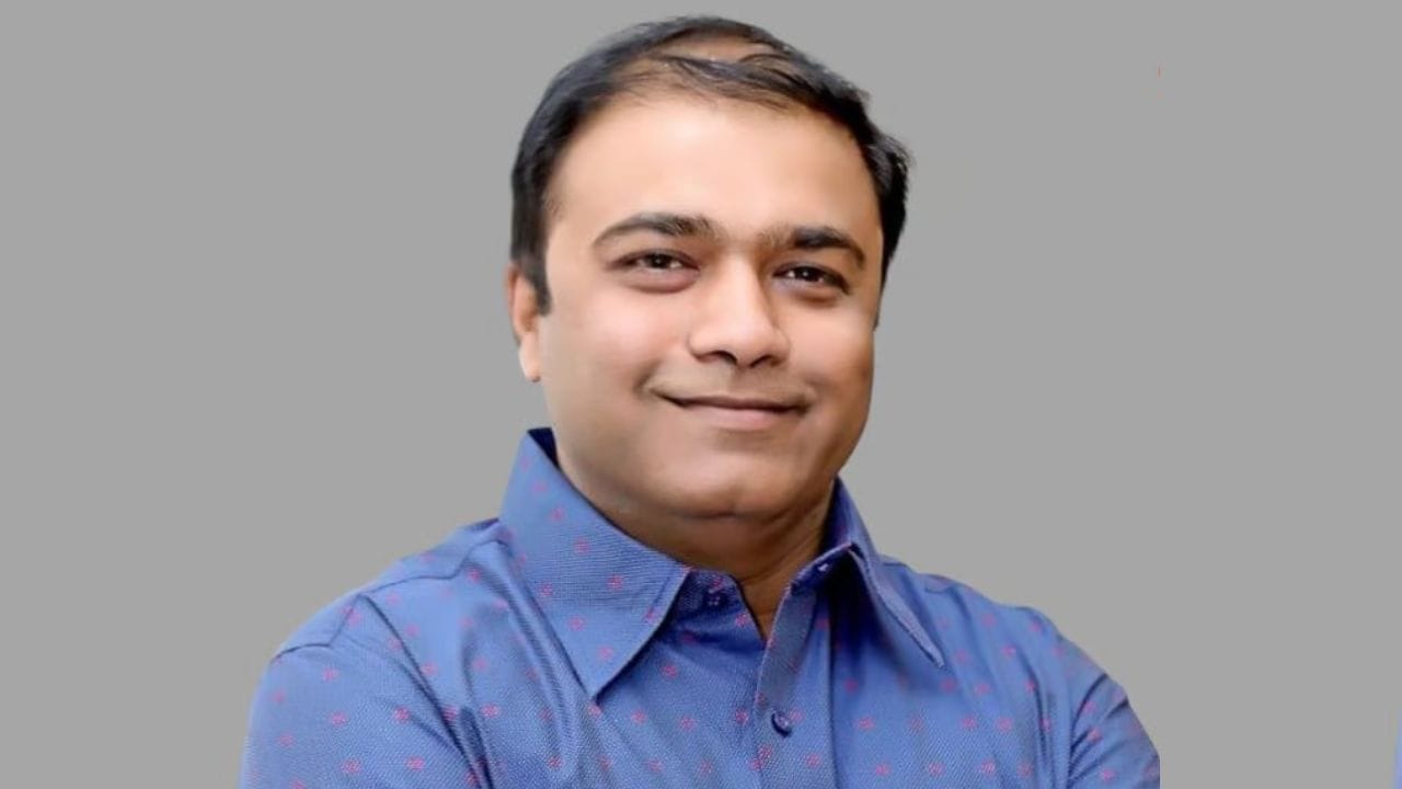 काँग्रेसमधून आलेले भोयर यांनी पक्षशिस्त पाळली, फडणवीस यांचे मन जिंकले ...