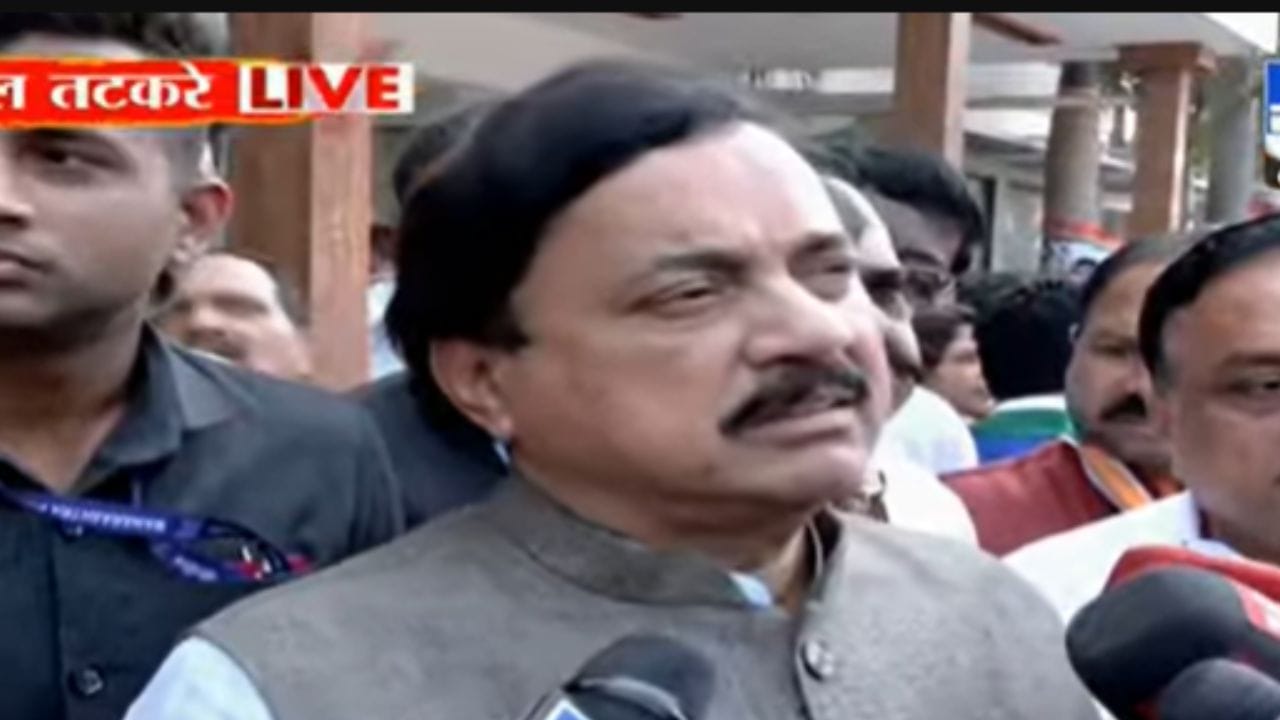 धनंजय मुंडेंना पालकमंत्रिपद कोणी नाकारलं? अखेर सुनील तटकरेंनी मौन सोडलं ...